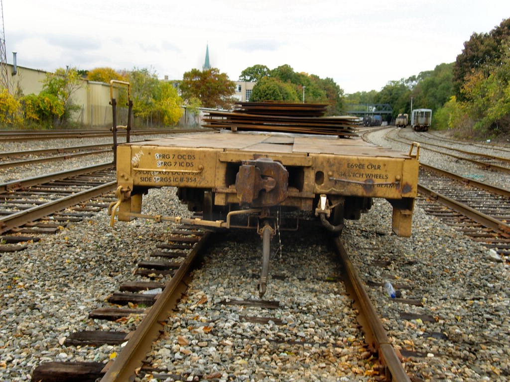 XTTX 142296 Flat Car "B" End